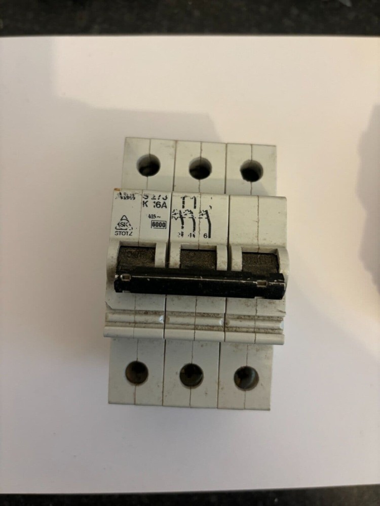 ABB STOTZ S273 K6A 6 AMP 6KA TRIPLE POLE MCB CIRCUIT BREAKER
