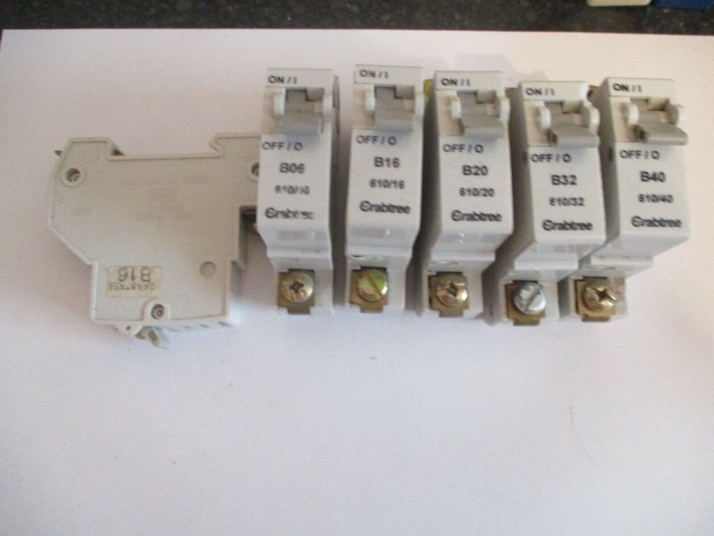 CRABTREE SB6000 610/ B6 B10 B16 B20 B32 B40 SINGLE POLE MCBS BLACK WRITING