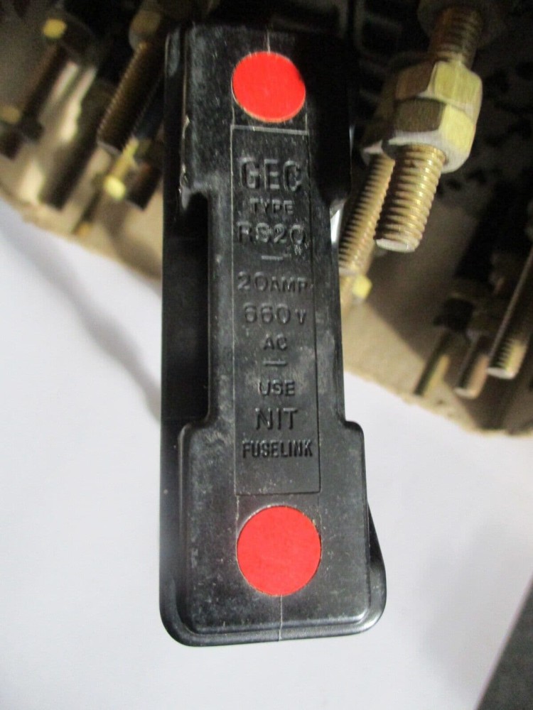 GEC RED SPOT TYPE RS20 FUSE HOLDER WITH BACK CONNECTION RS20P