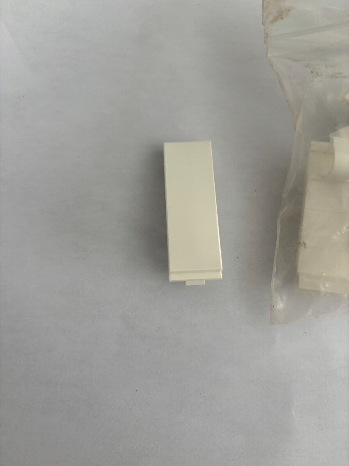 5 X MEM / EATON ABP1 BLANKING PLATES FOR CONSUMER UNITS