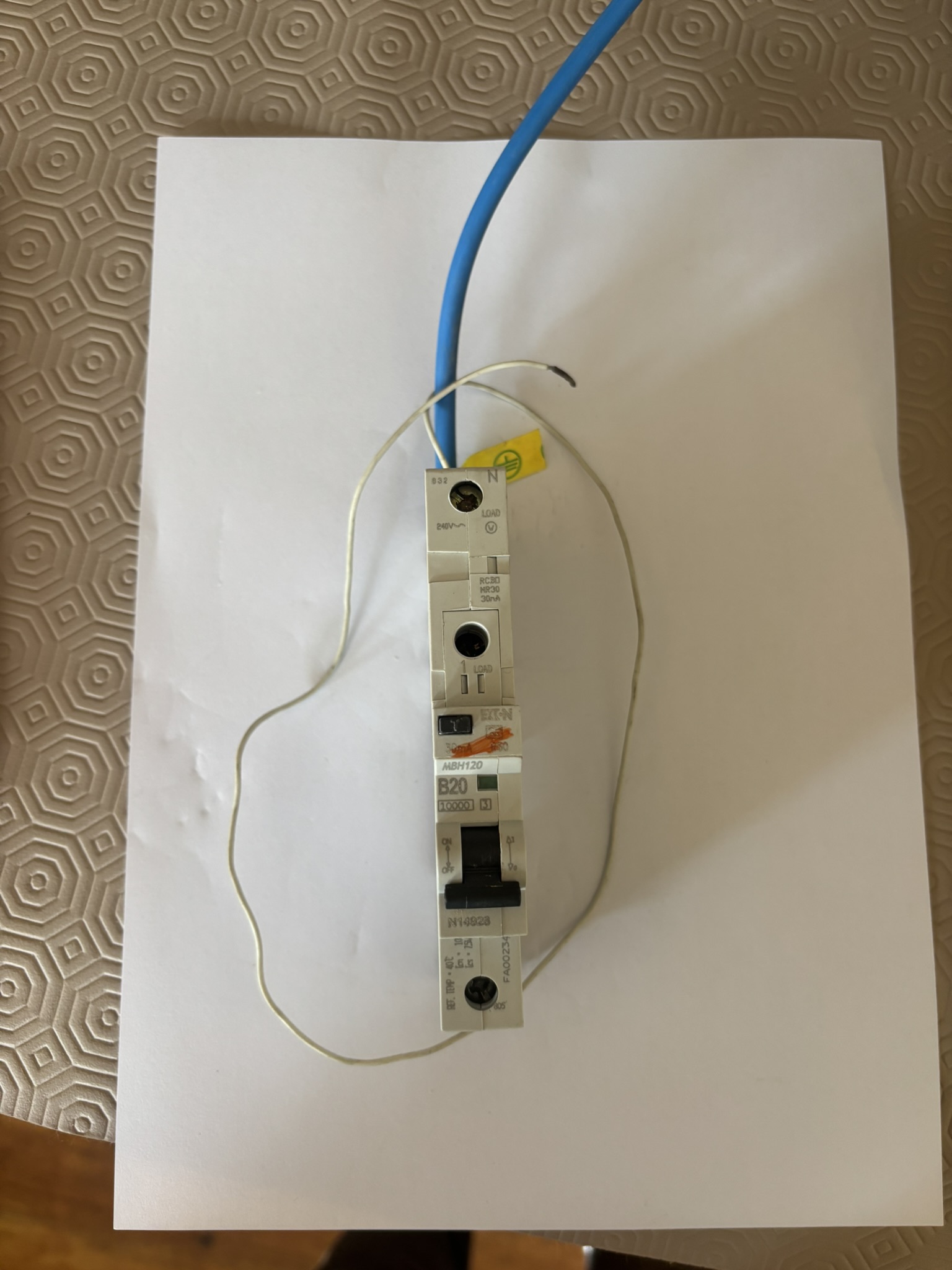 EATON R30 B20 20 AMP 10KA 30mA FIELD FIT POD FOR MEMSHIELD 2 (APPROX 10 IN)