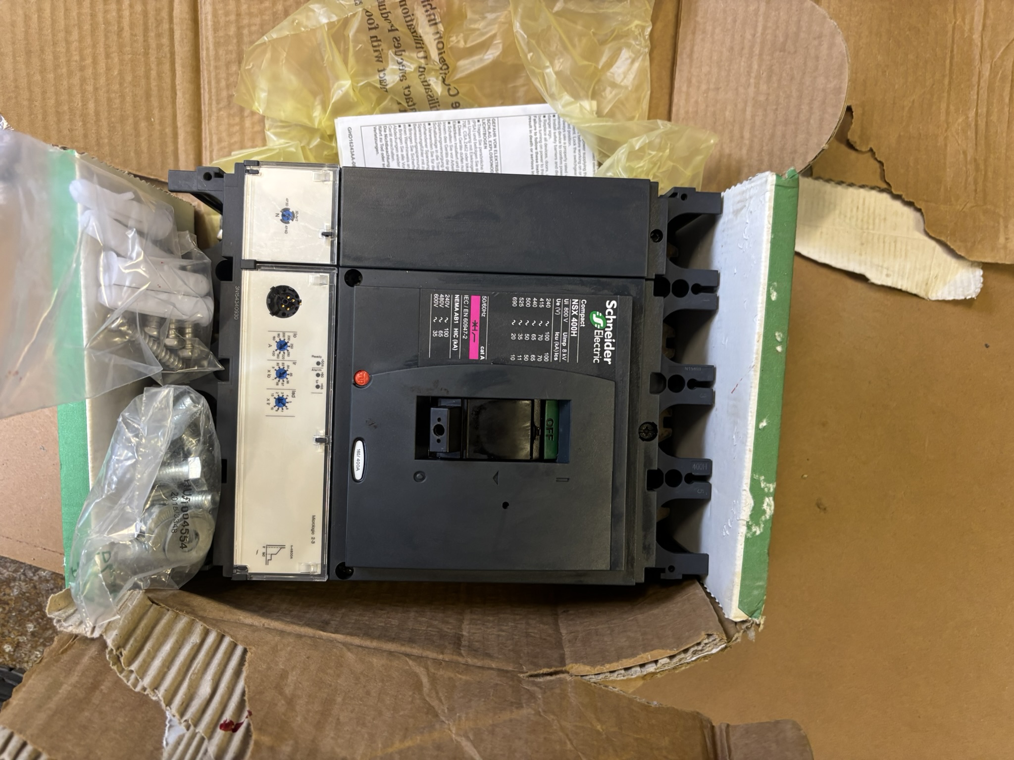 SCHNEIDER NSX 160F TM 125D 125 AMP MGP1253 ADJUSTABLE MCCB CIRCUIT BREAKER