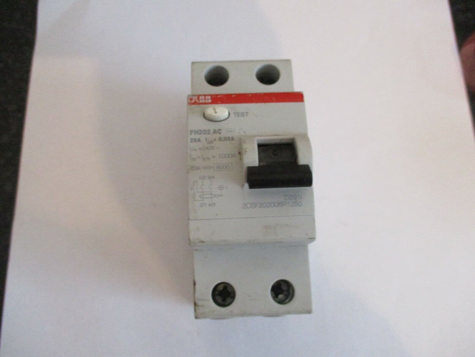 ABB FH202 AA 25 AMP 30mA 2CSF202006R1250 2 POLE RCD CIRCUIT BREAKER