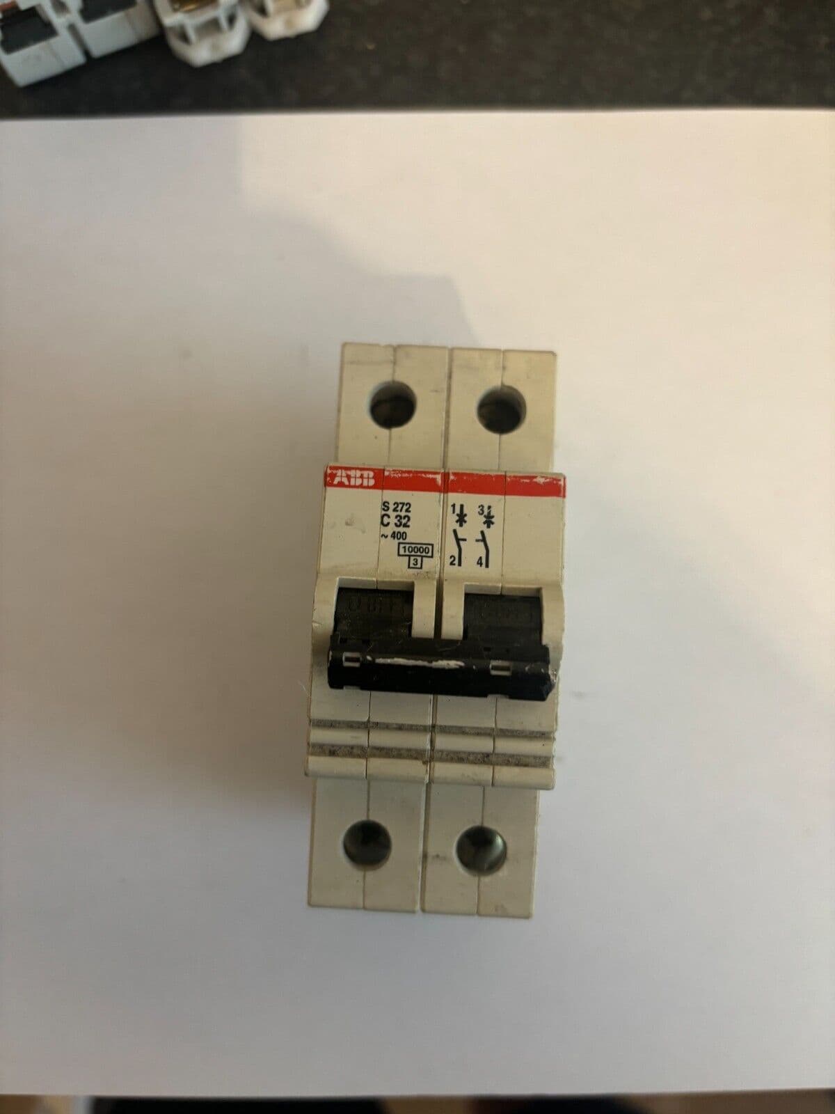 ABB S272 C32 32 AMP 10KA DOUBLE POLE MCB CIRCUIT BREAKER