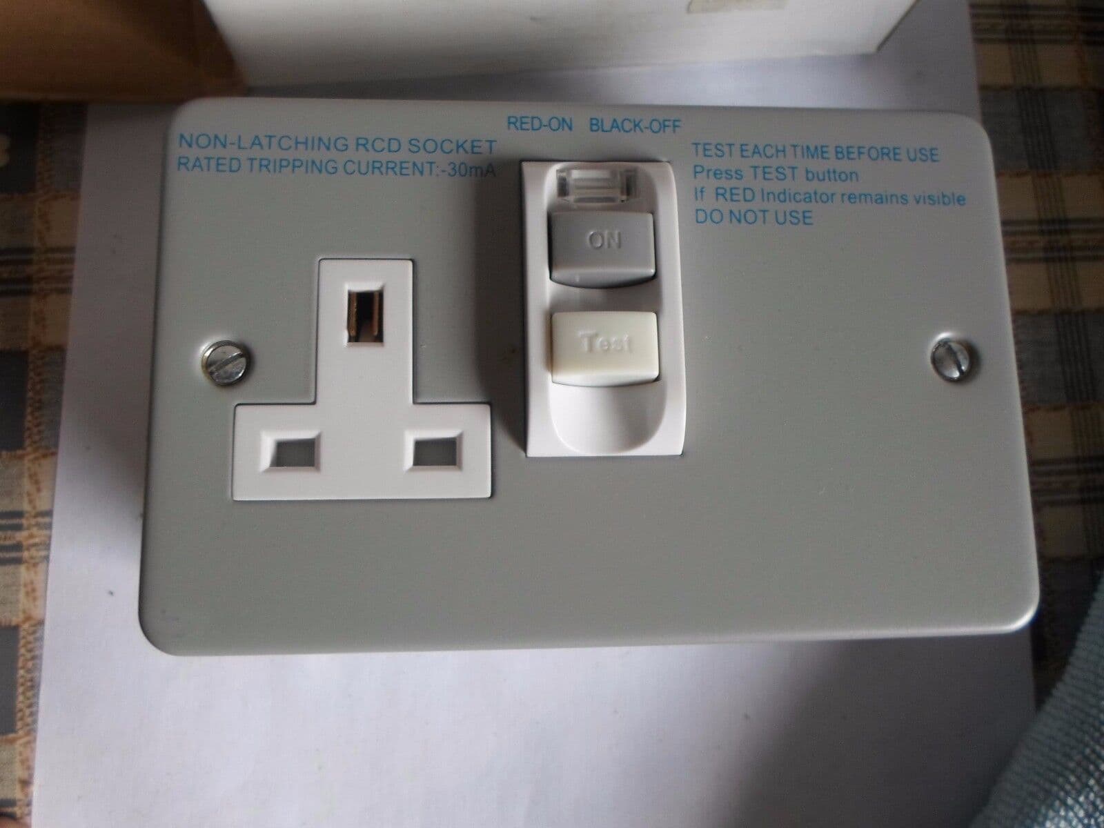 ALTO AL4338 METALCLAD RCD SOCKET