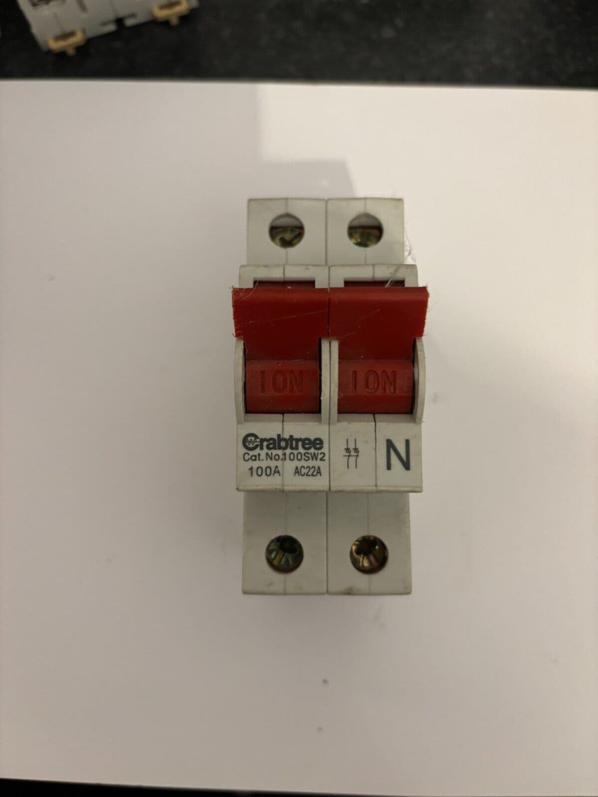 CRABTREE 100SW2 100 AMP MAIN SWITCH DISCONNECTOR AC22A BS 60947-3