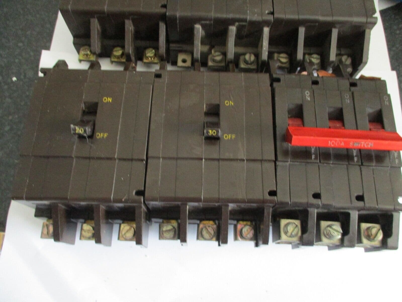 CRABTREE C50 5 10 15 20 30 40 50 60 AMP TRIPLE POLE MCBS & MAIN SWITCHES