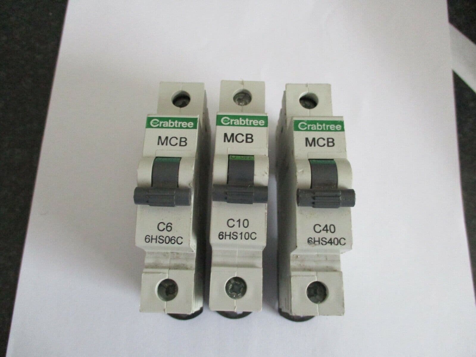 CRABTREE LOADSTAR 6HS RANGE B & C RATED 6 10 16 20 32 40 10KA SINGLE POLE MCBS