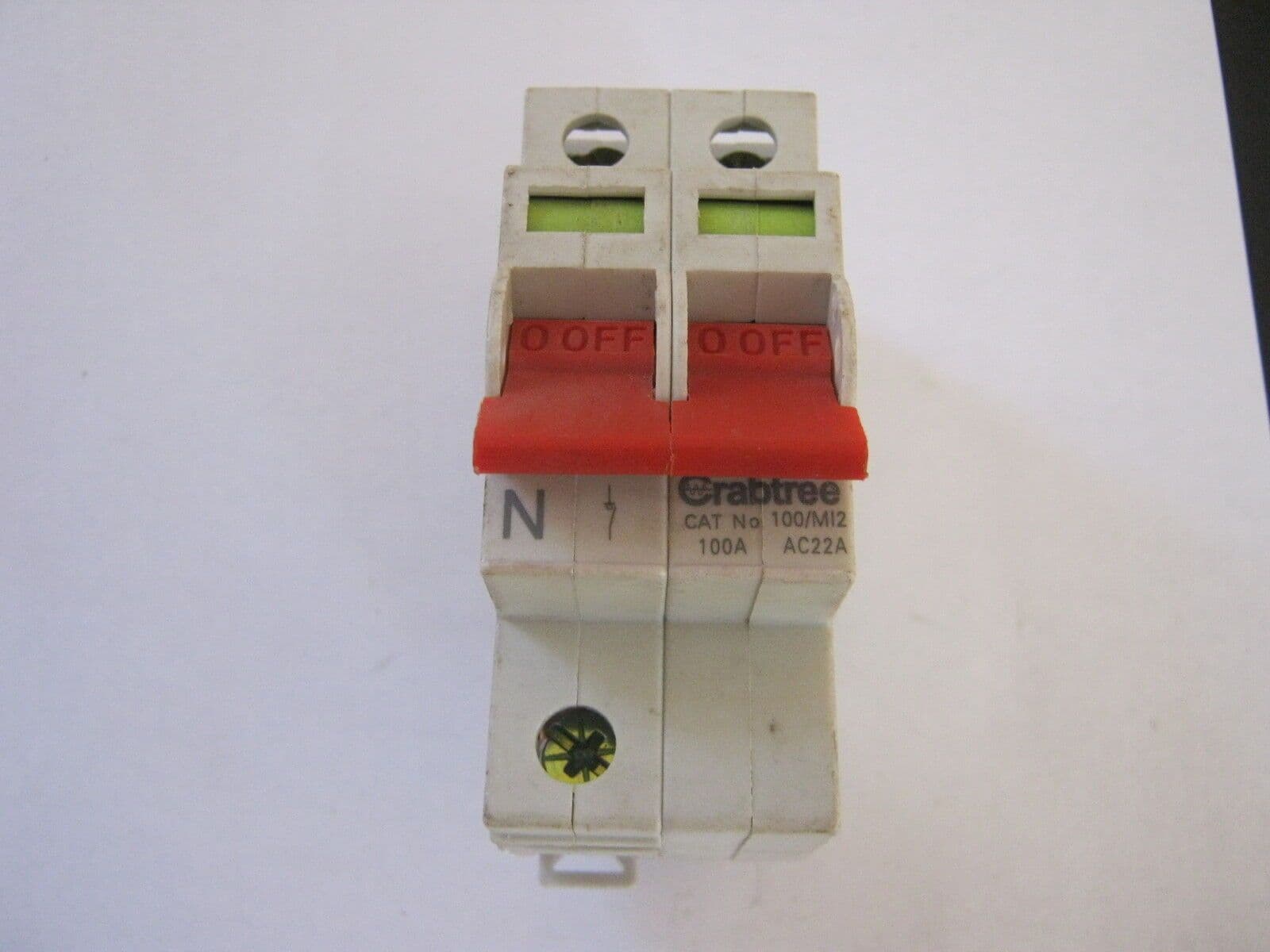 CRABTREE STARBREAKER 100A MAINSWITCH ISOLATOR100/M12 100A AC22A