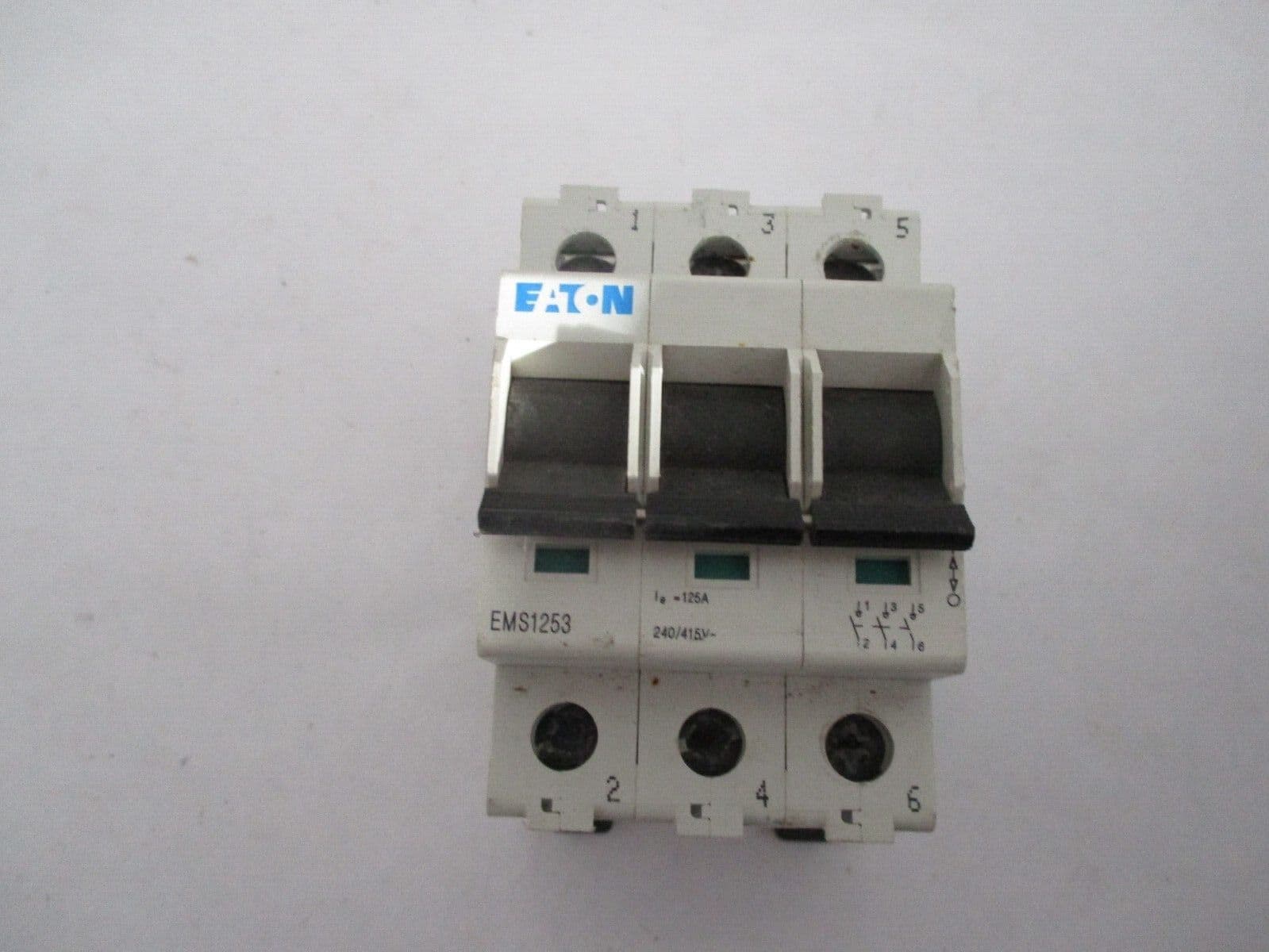 EATON 125 AMP EMS1253 TRIPLE POLE MAIN SWITCH ISOLATOR