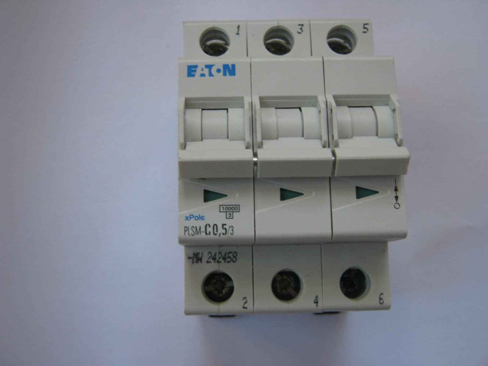 EATON / MOELLER XPOLE C05 05 AMP PLSM-C05/3 TRIPLE POLE CIRCUIT BREAKER