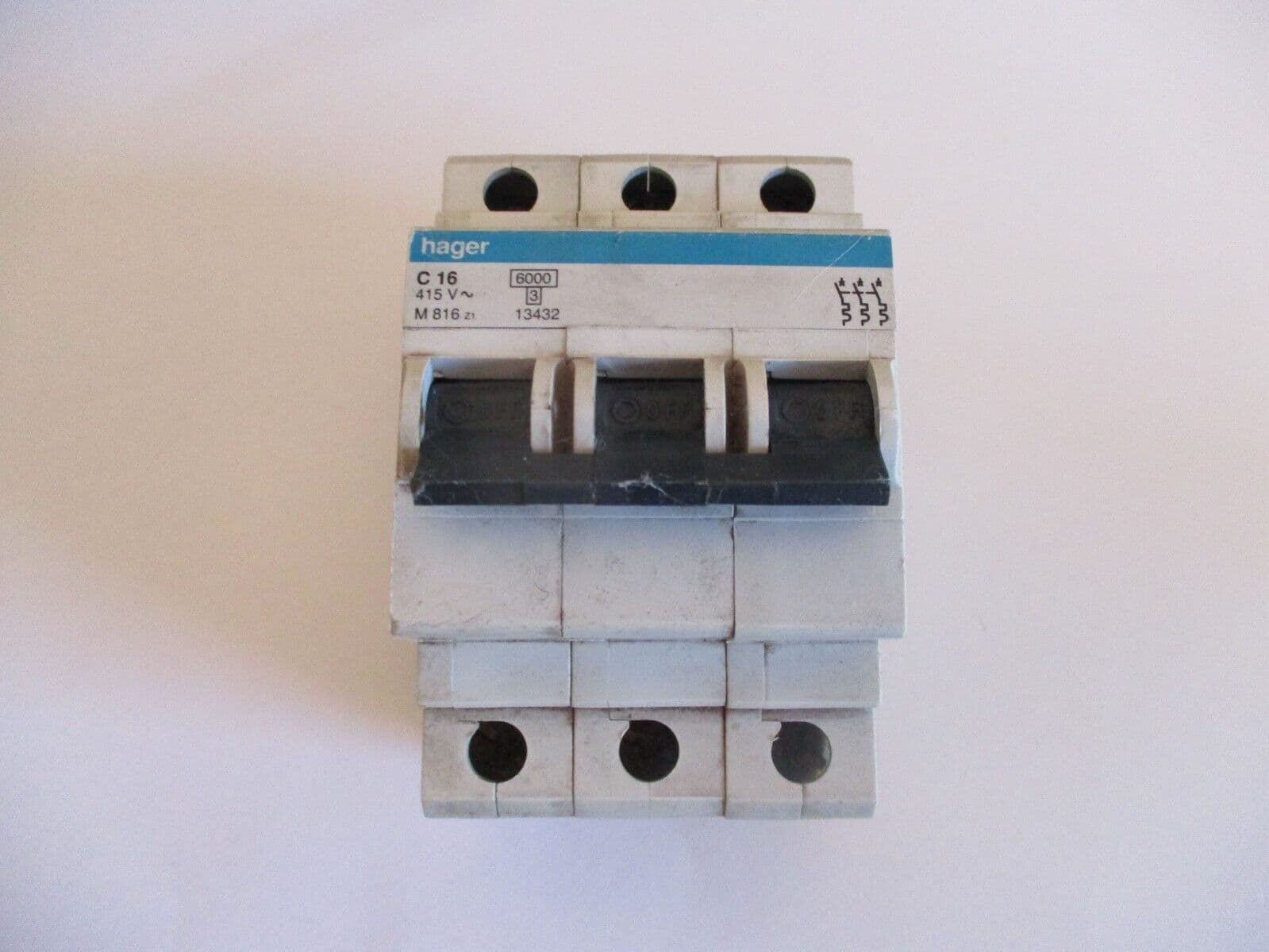 HAGER C16 16 AMP M816 Z1 13432 6KA TRIPLE POLE MCB CIRCUIT BREAKER