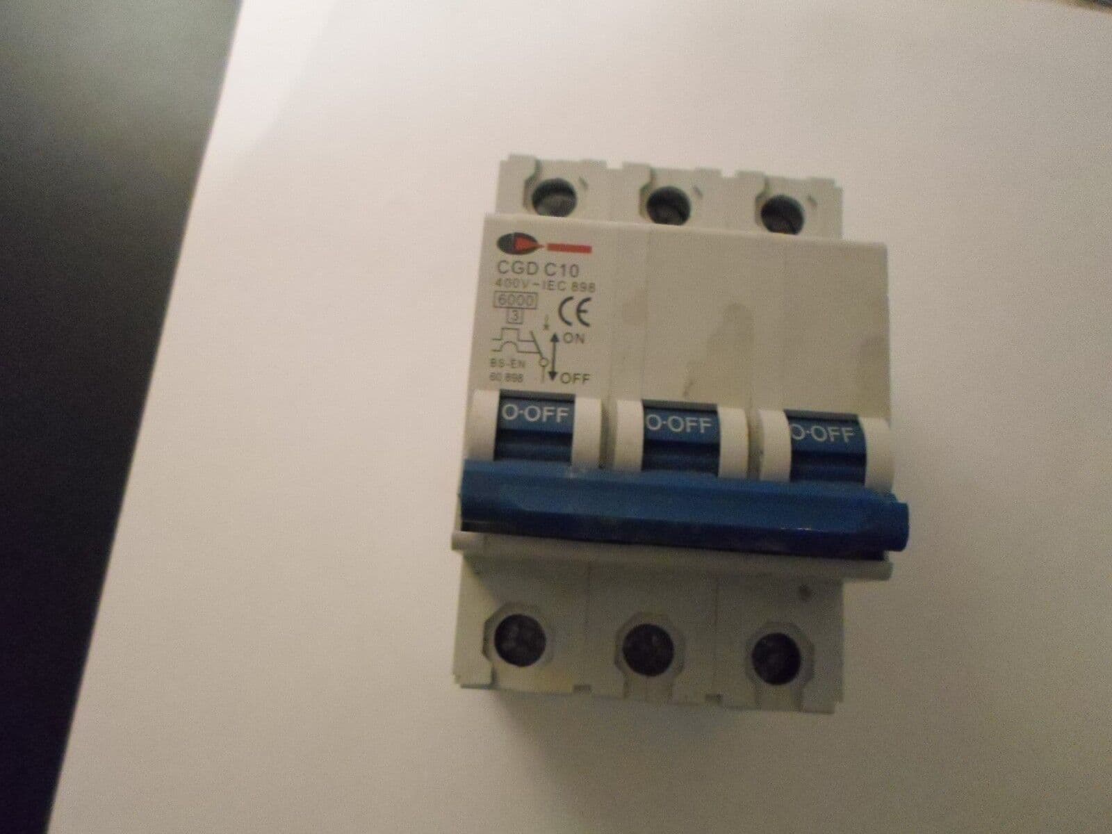 LEWDEN CGD C10 10 AMP CGD 3C10 6KA SINGLE POLE MCB TRIPLE BREAKER