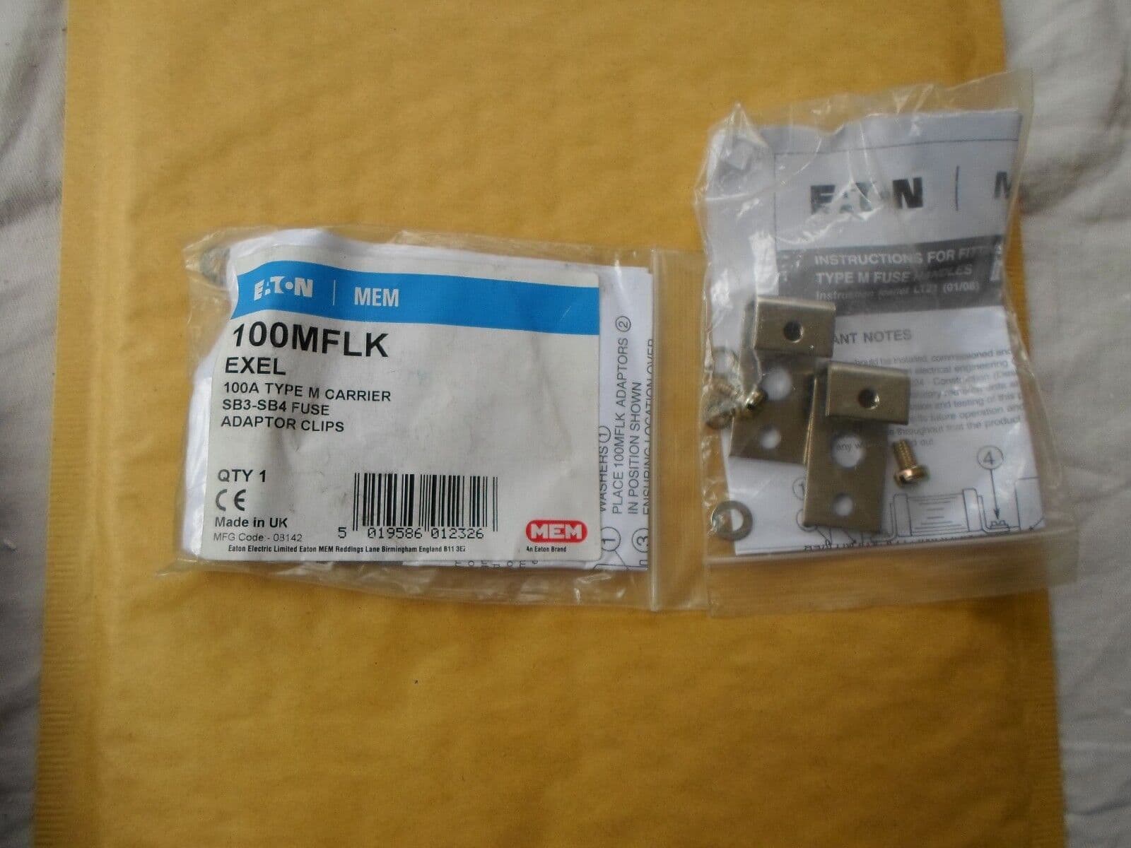 MEM EATON 100MFLK EXEL 100A TYPE M FUSE ADAPTOR CLIPS