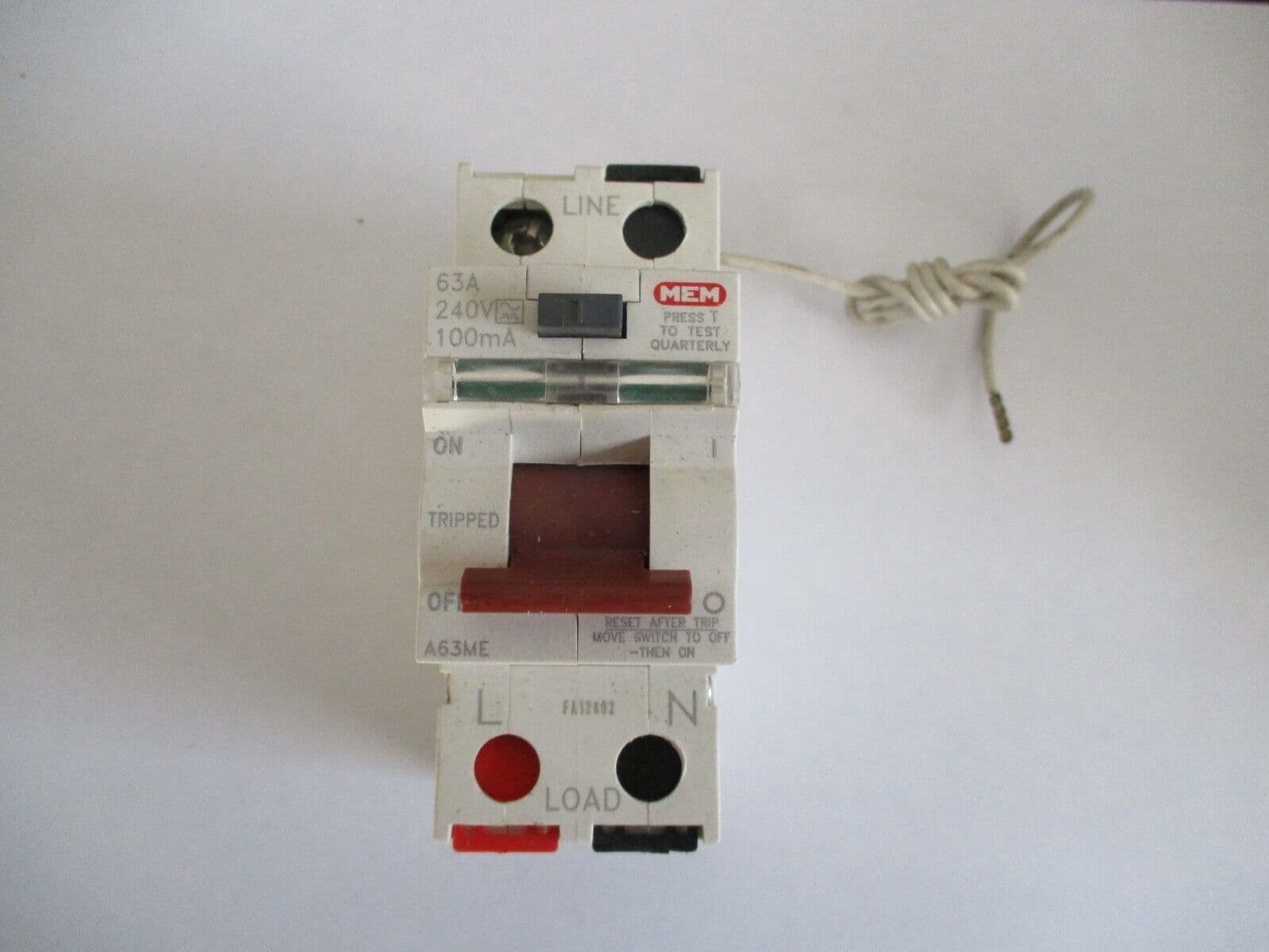 MEM EATON 63 AMP 100mA A63ME RCD CIRCUIT BREAKER
