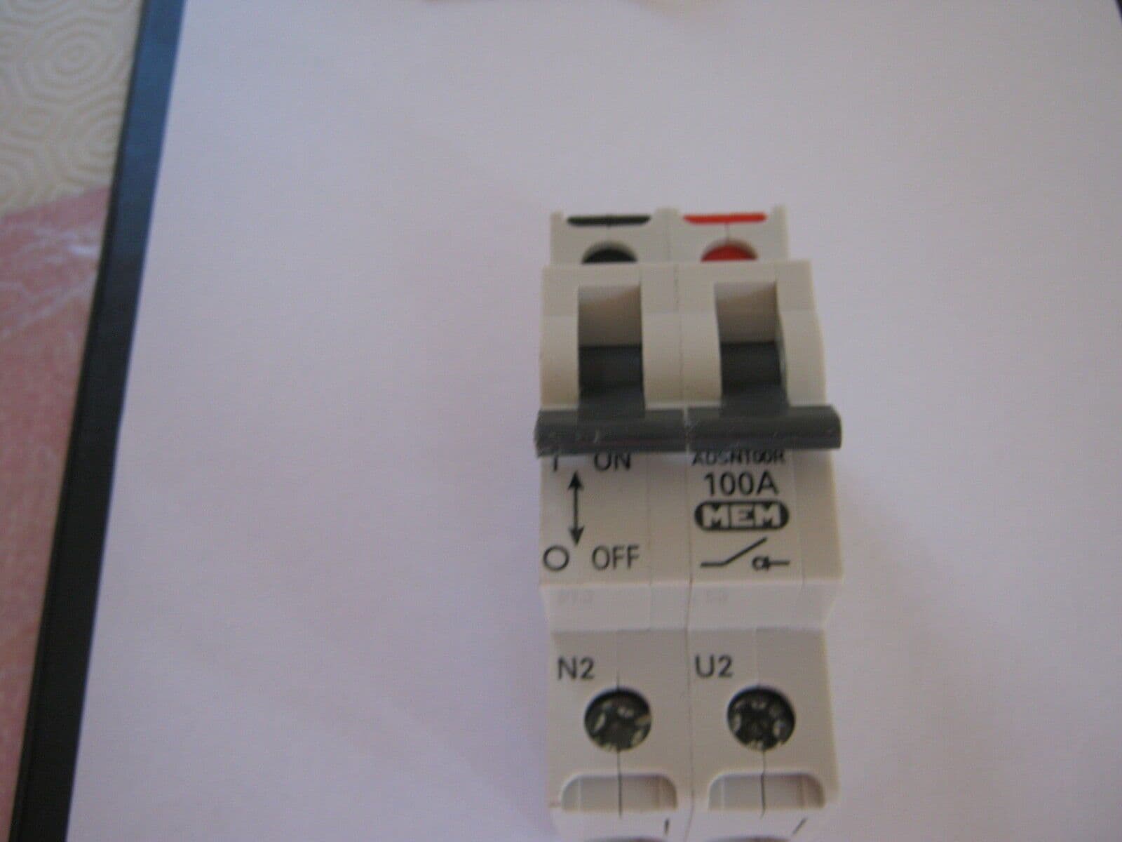 MEM EATON ADSN100R 100 AMP DOUBLE POLE ISOLATOR BS 60947-3
