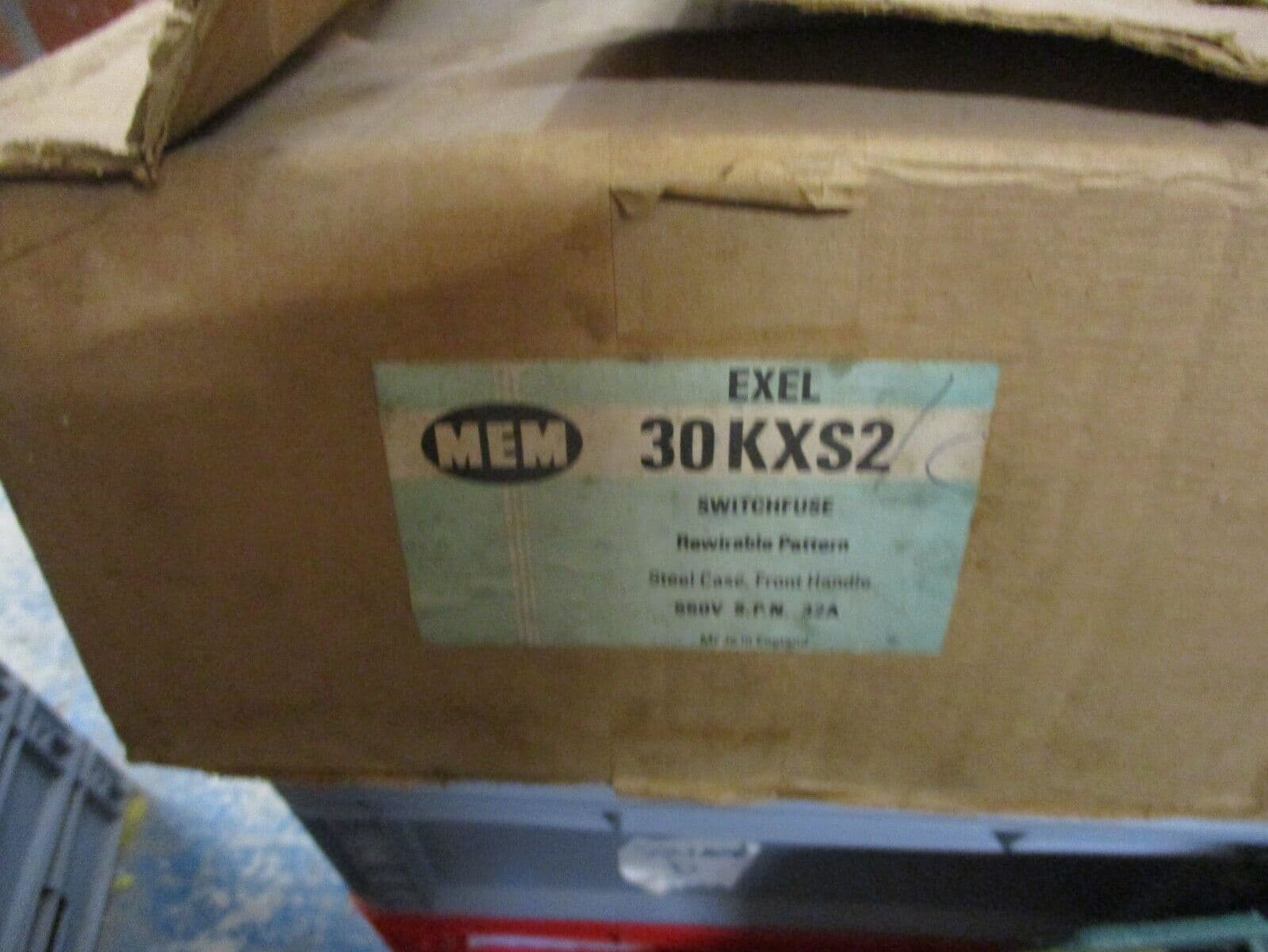 MEM EXEL 32 AMP SPN SWITCH FUSE 30KXS2