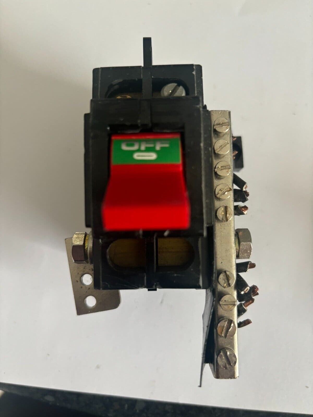 MEM MEMSHIELD 1 100 AMP DOUBLE POLE MAIN SWITCH DISCONNECTOR