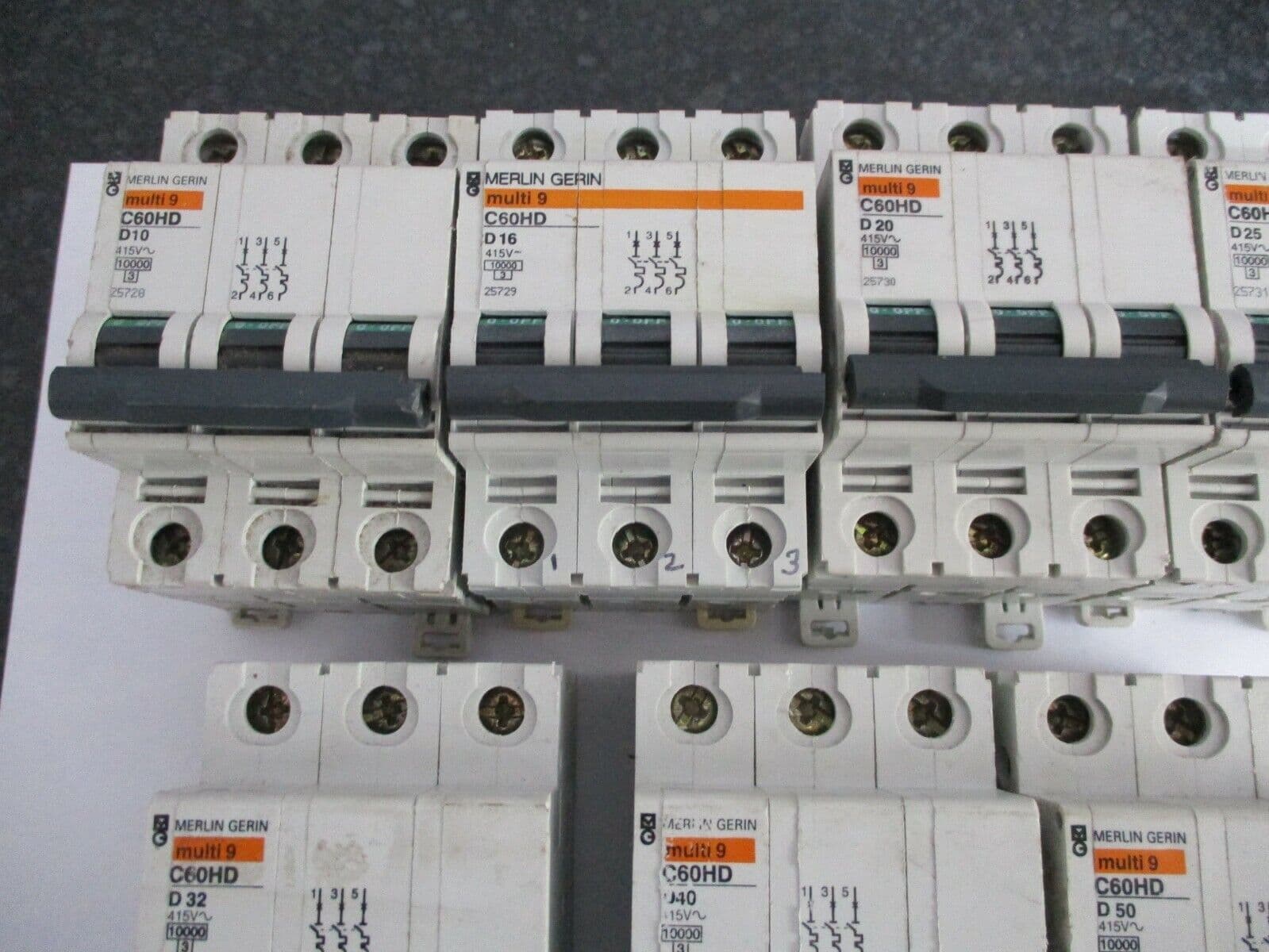 MERLIN GERIN MULTI 9 C60HD D6 D10 D16 D20 D32 D40 D50 D63 10KA TRIPLE POLE MCBS