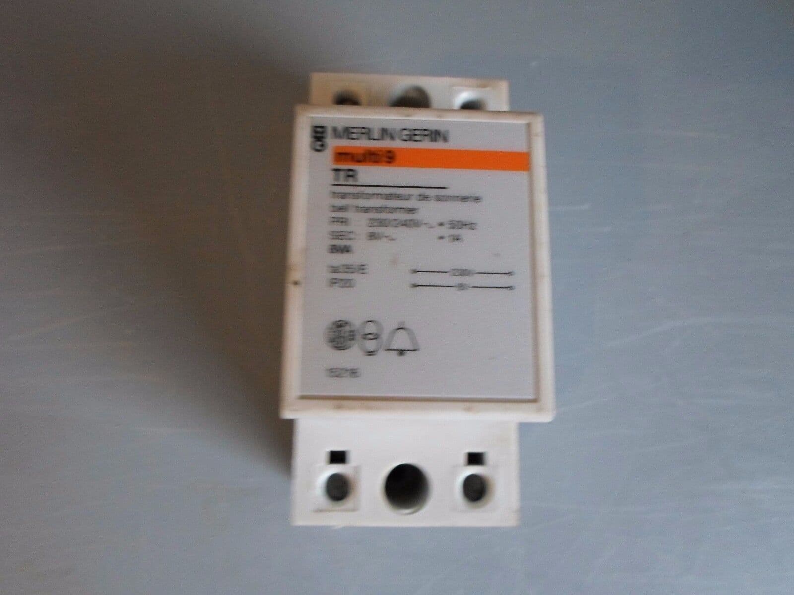 MERLIN GERIN MULTI 9 TR BELL 8VA TRANSFORMER 15216