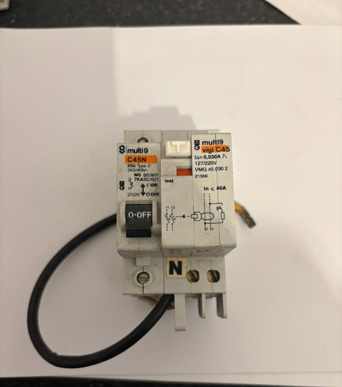 MERLIN GERIN VIGI C45 VMG 45 030 2 RCD WITH 20 AMP MCB FITTED