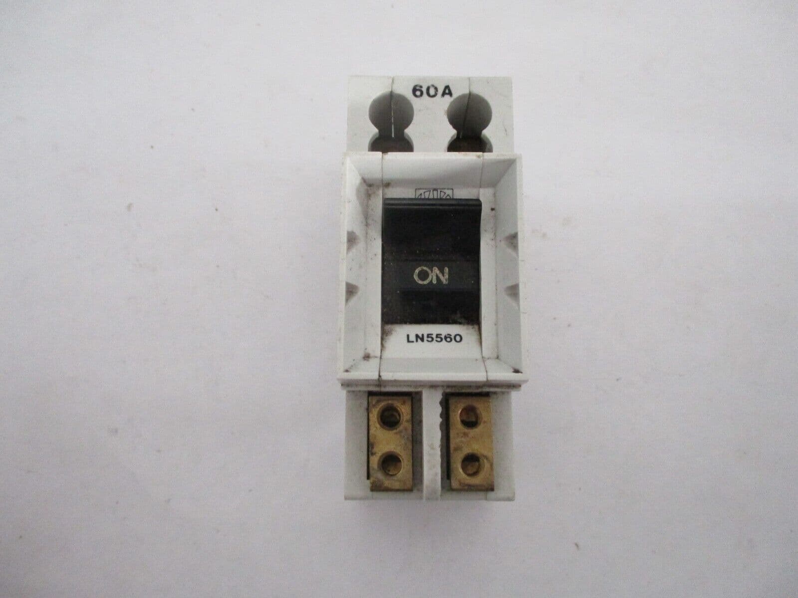 MK 60 AMP LN5560 DOUBLE POLE MAIN SWITCH ISOLATOR