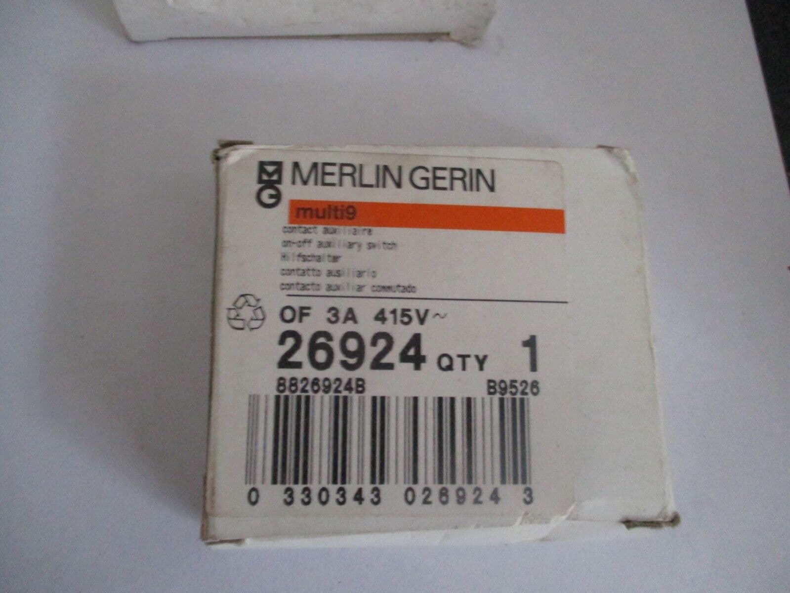 NEW BOXED MERLIN GERIN AUXILIARY CONTACT 26924