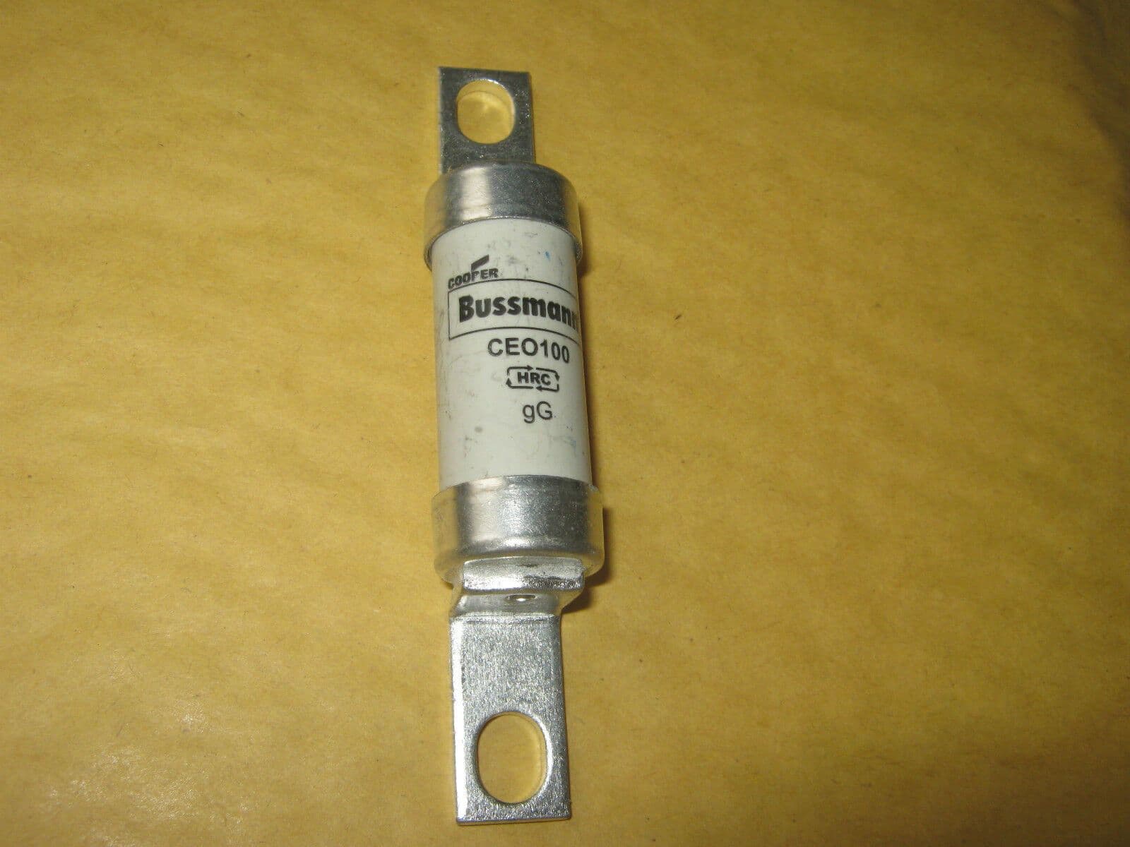 NEW BUSSMAN NITD16 16 AMP BS88 HRC FUSE