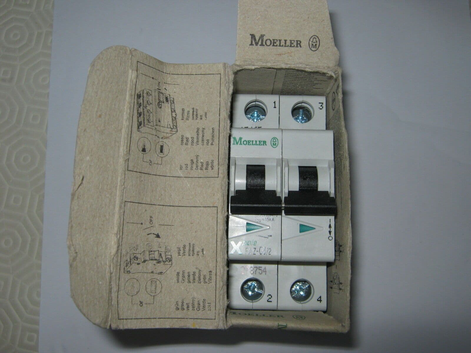 NEW MOELLER XPOLE FAZC6/2 2 POLE 15KA MCB CIRCUIT BREAKER