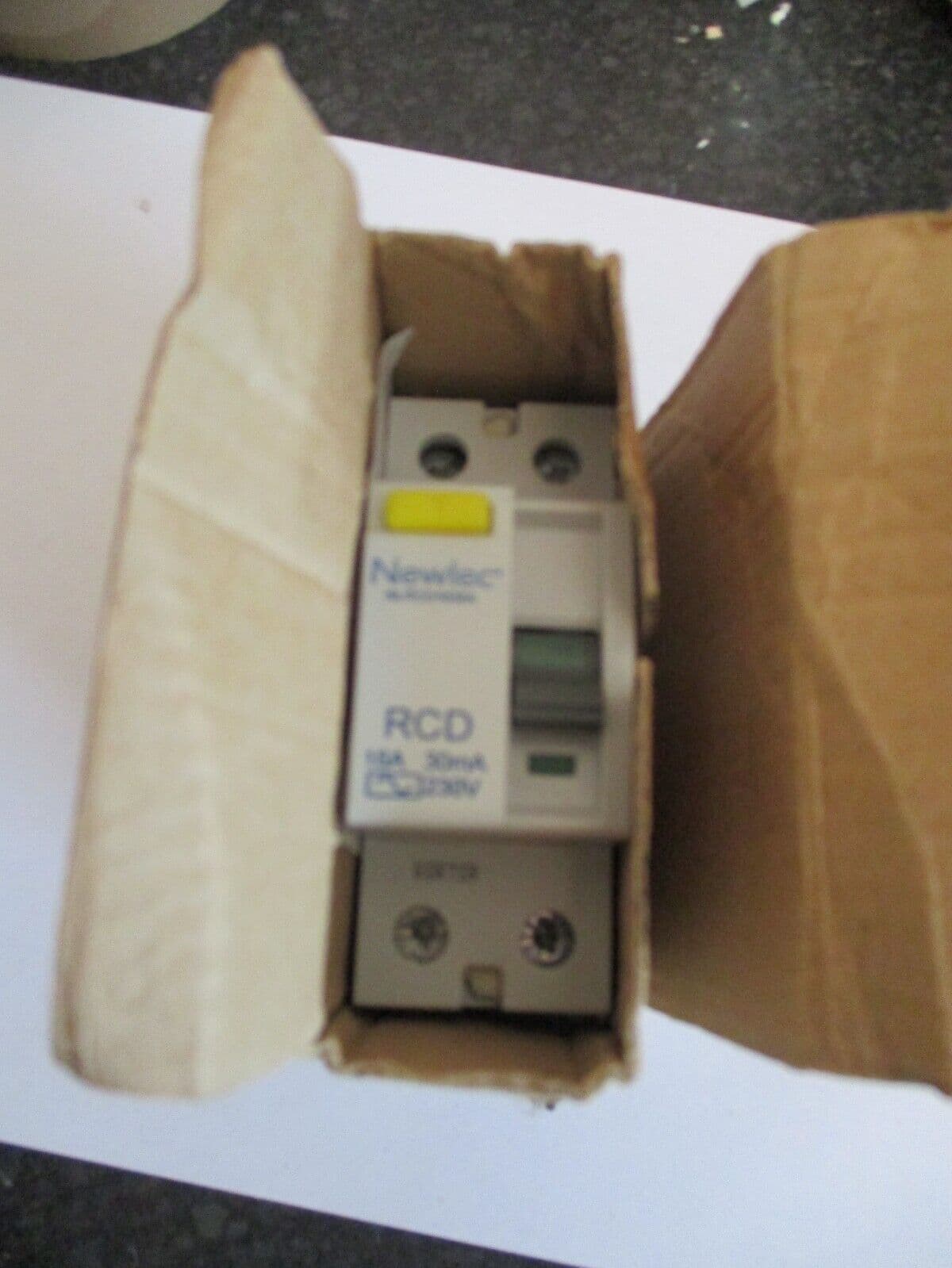 NEW NEWLEC 16 AMP 30 mA NLRCD1630A RCD CIRCUIT BREAKER