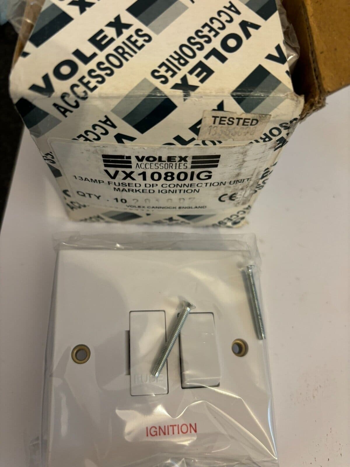 NEW VOLEX VX1080IG 13 AMP FUSED DP SWITCHED CONNECTION UNIT IGNITION