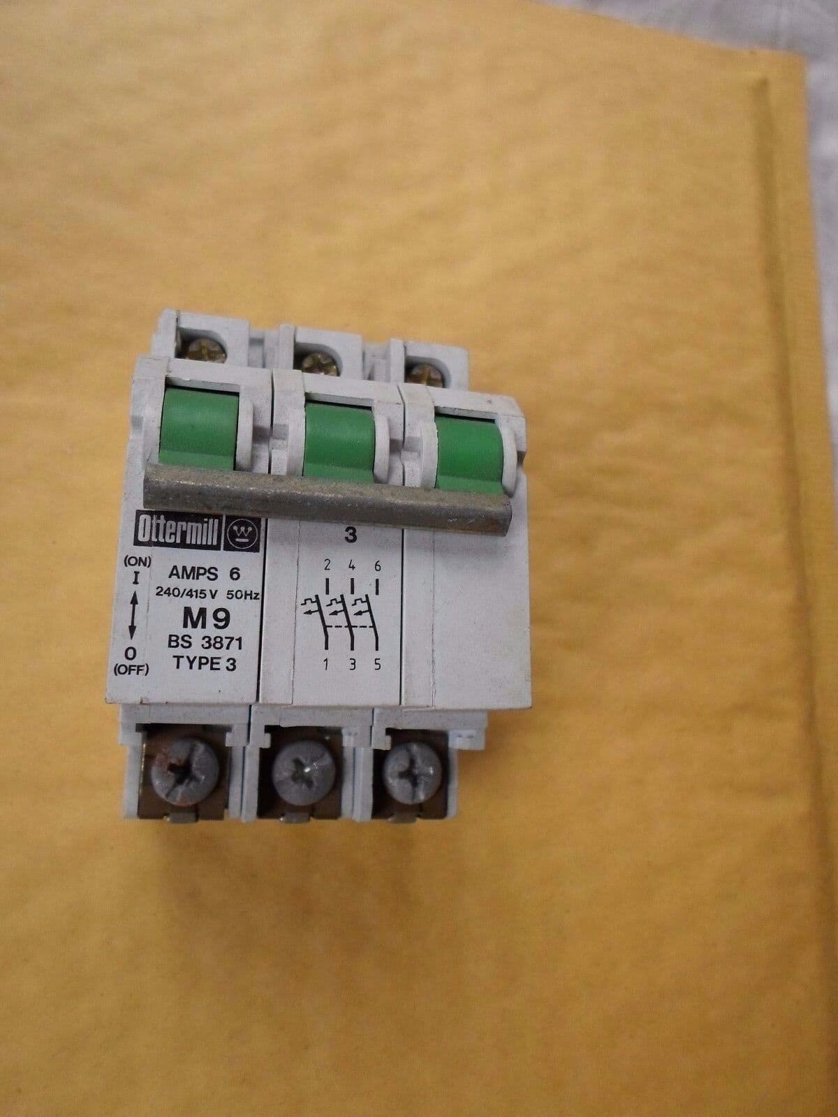 OTTERMILL SYSTEM T 6 AMP TYPE 3 BS3871 TRIPLE POLE MCB CIRCUIT BREAKER