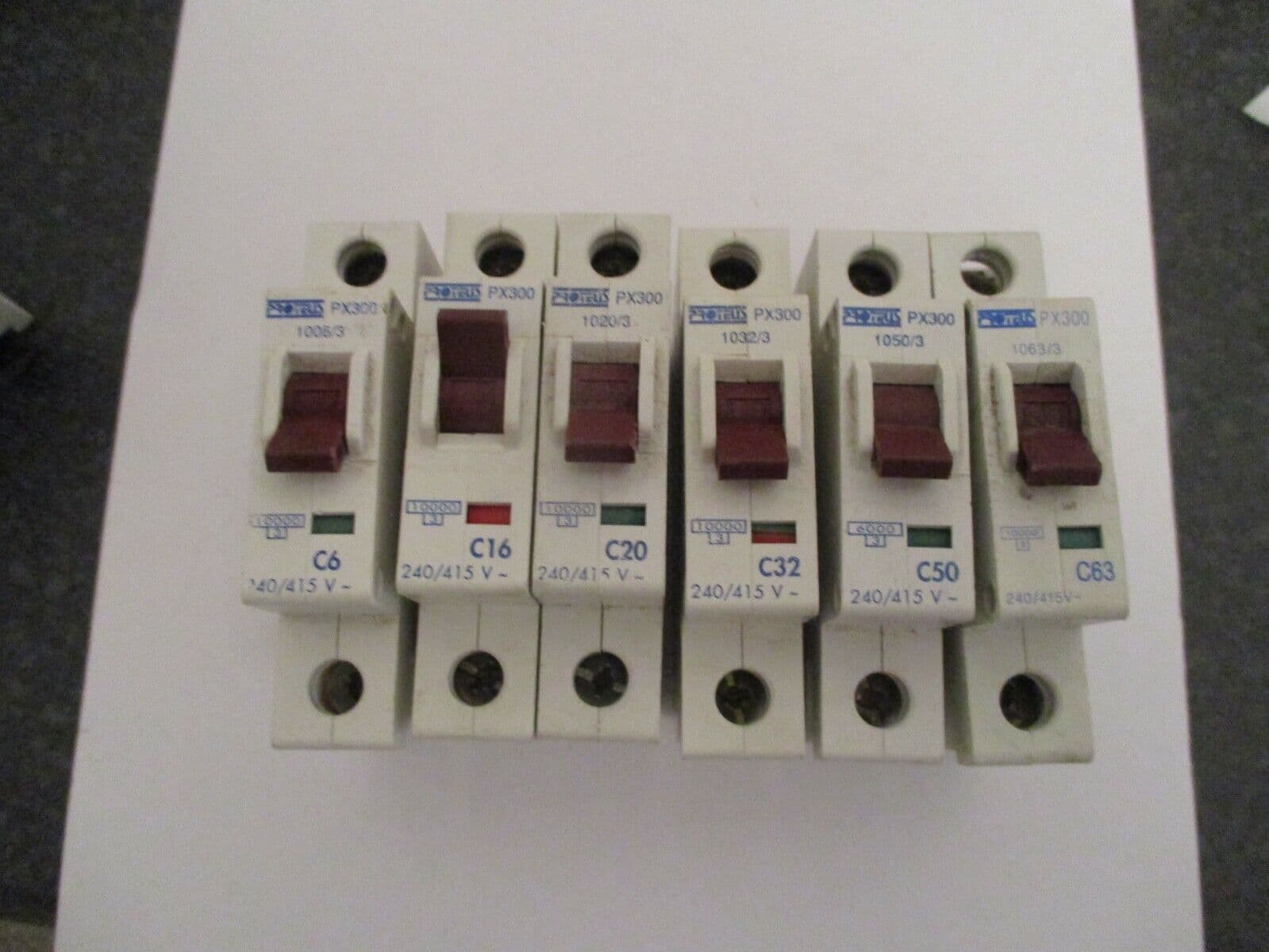 PROTEUS PX300 RANGE C6 C10 C16 C20 C32 C40 C50 C63 10KA SINGLE POLE MCBS