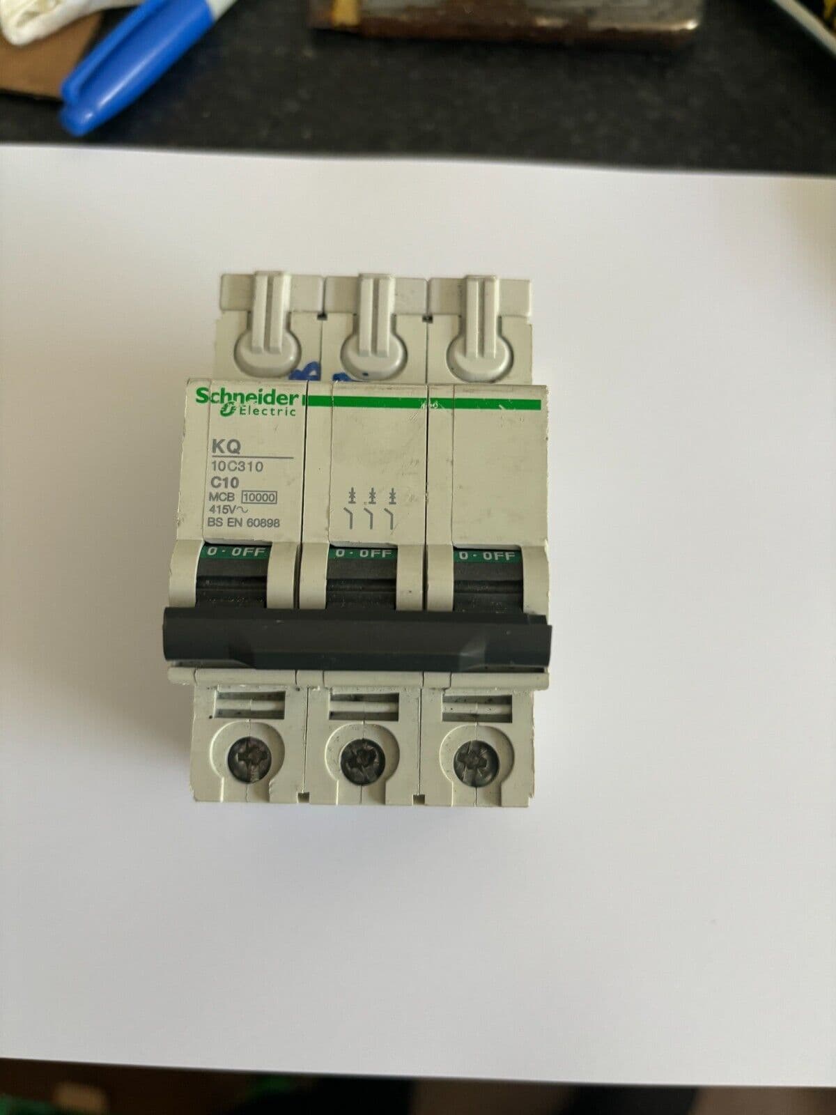 SCHNEIDER ELECTRIC KQ 10C310 C10 10 AMP 10KA TRIPLE POLE MCB CIRCUIT ...