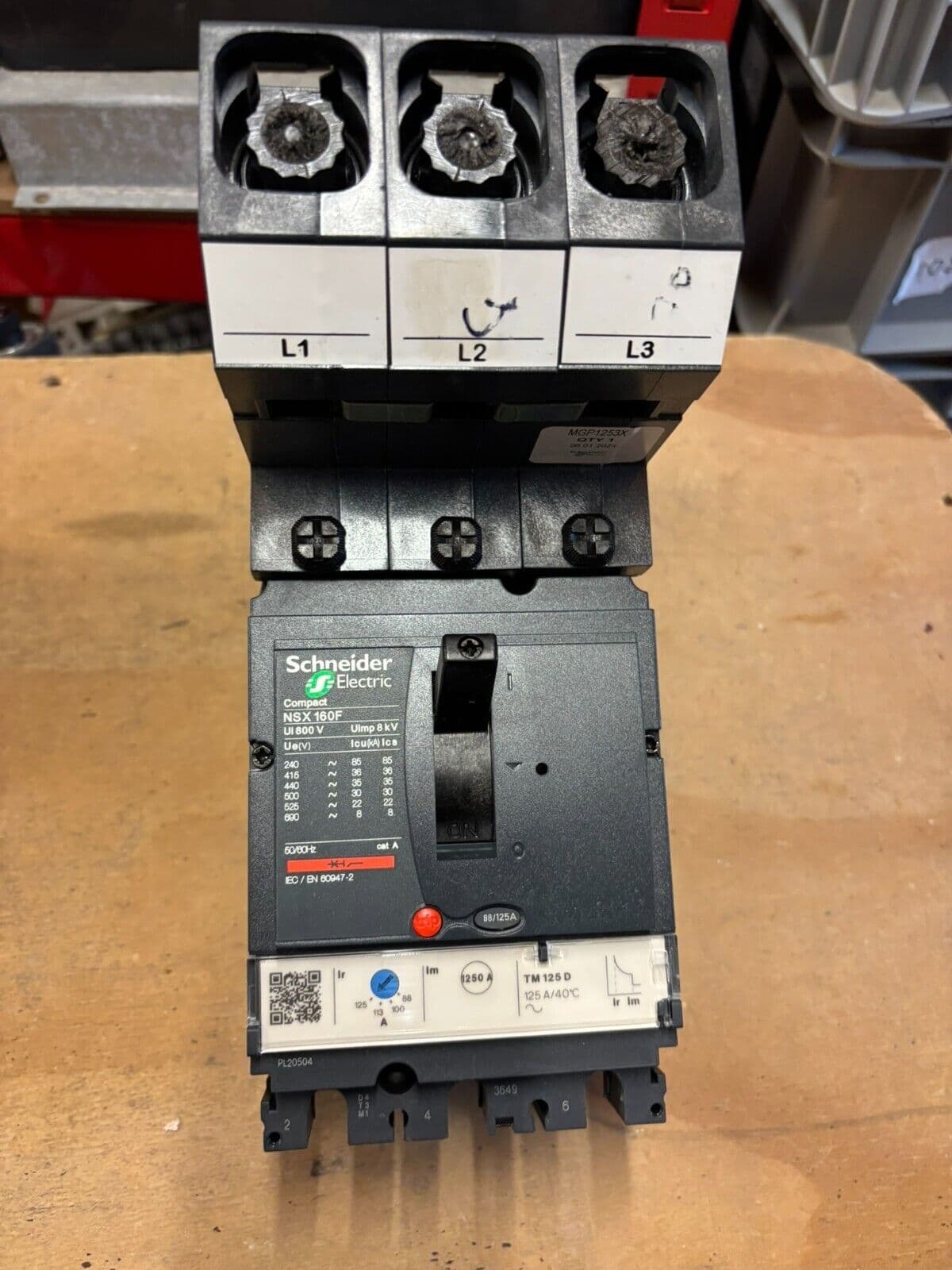 SCHNEIDER NSX 160F TM 125D 125 AMP MGP1253 ADJUSTABLE MCCB CIRCUIT BREAKER