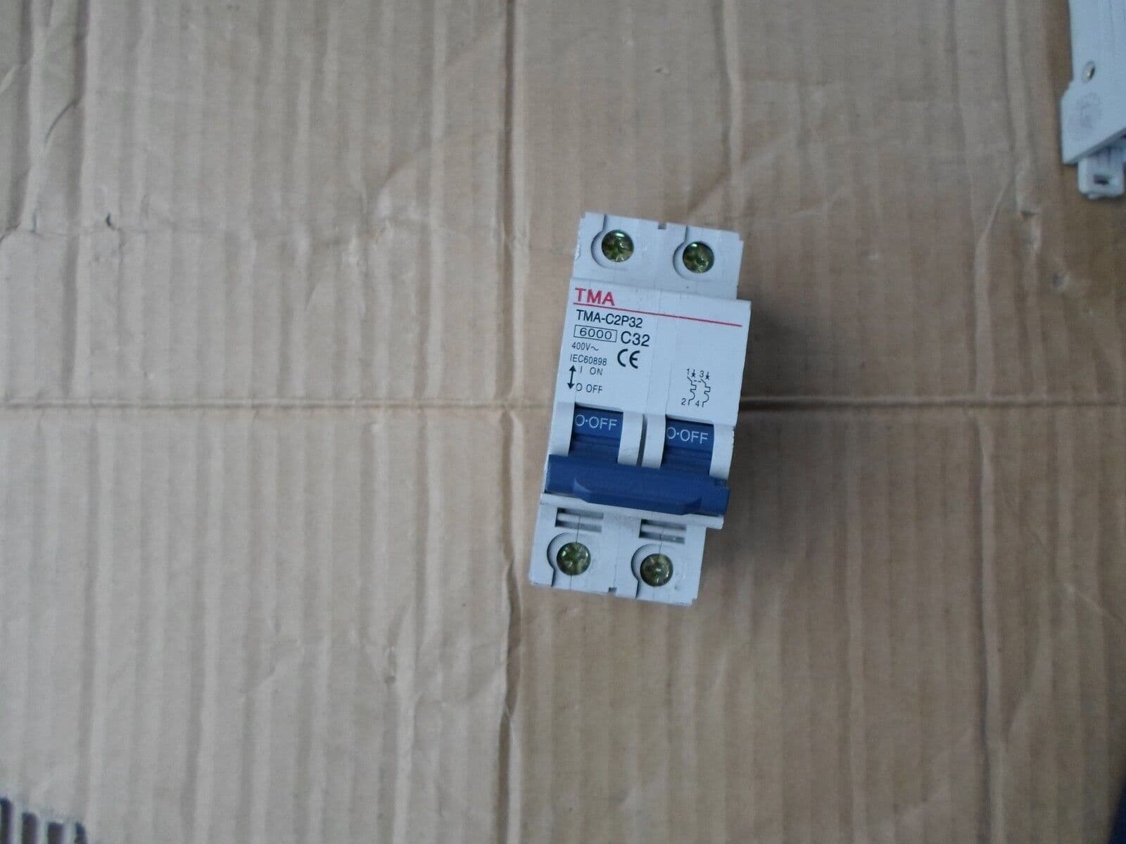 TMA TMA C2P32 C32 32 AMP 6KA DOUBLE POLE MCB CIRCUIT BREAKER