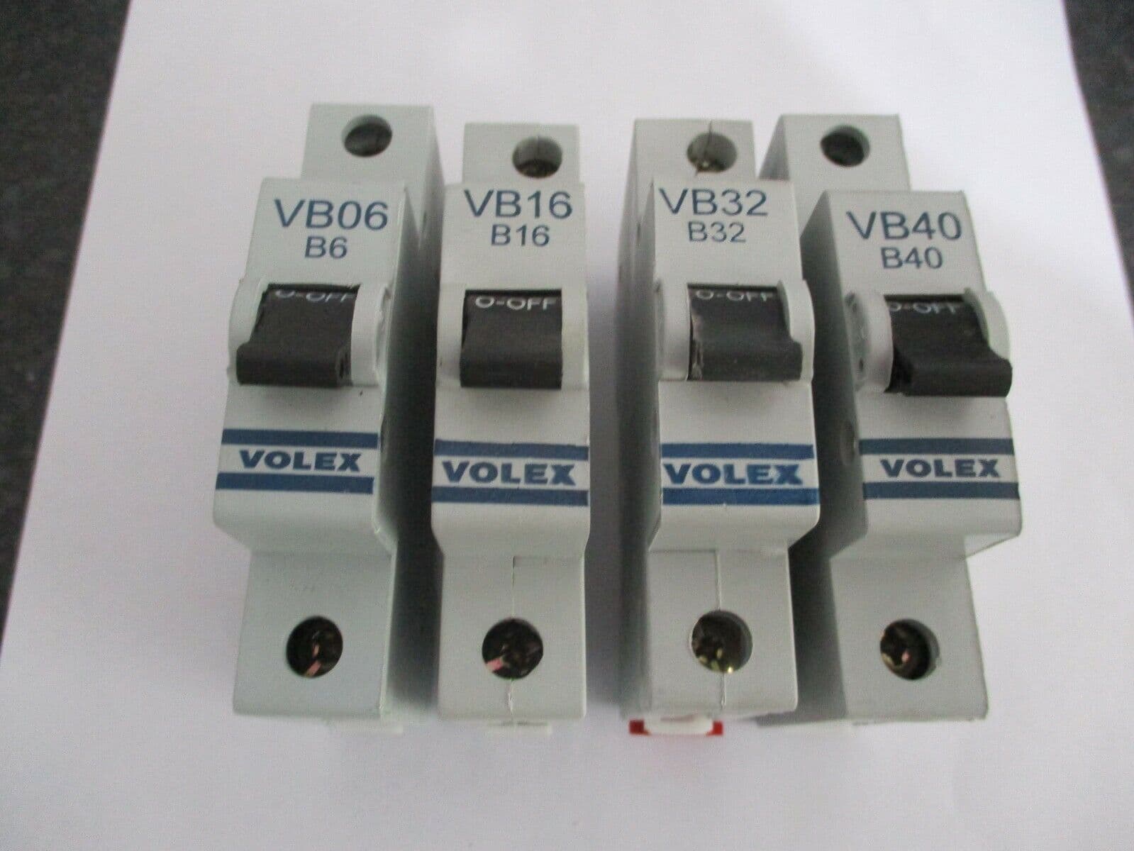 VOLEX VB06 B6/ VB16 B16/ VB32 B32 /VB40 B40 6KA SINGLE POLE MCB CIRCUIT BREAKERS