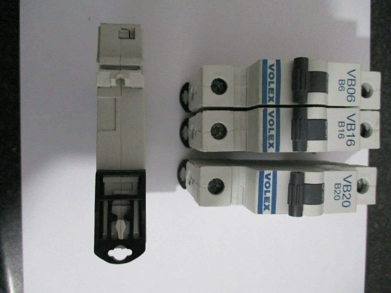 VOLEX VB06 B6/ VB16 B16/ VB32 B32 /VB40 B40 6KA SINGLE POLE MCBS OLDER ...