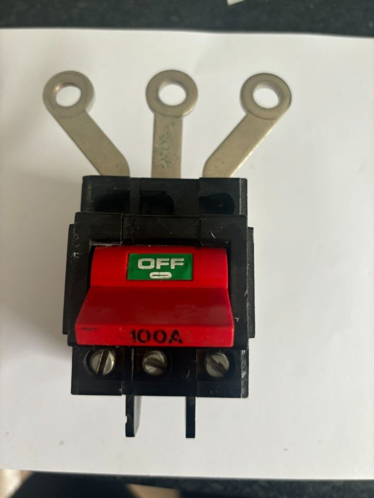 MEM MEMSHIELD 1 100 AMP 3 PHASE MAIN SWITCH DISCONNECTOR
