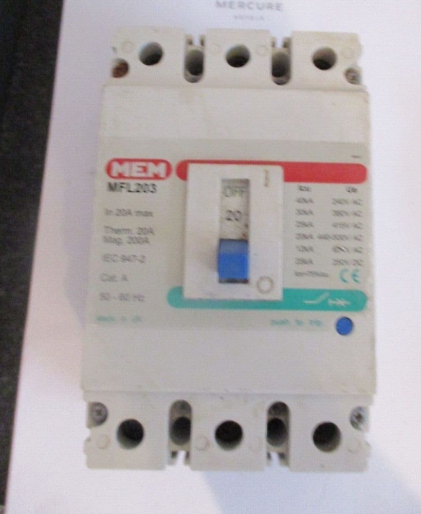 MEM MEMSHIELD 2 MFL203 20 AMP TRIPLE POLE MCCB CIRCUIT BREAKER
