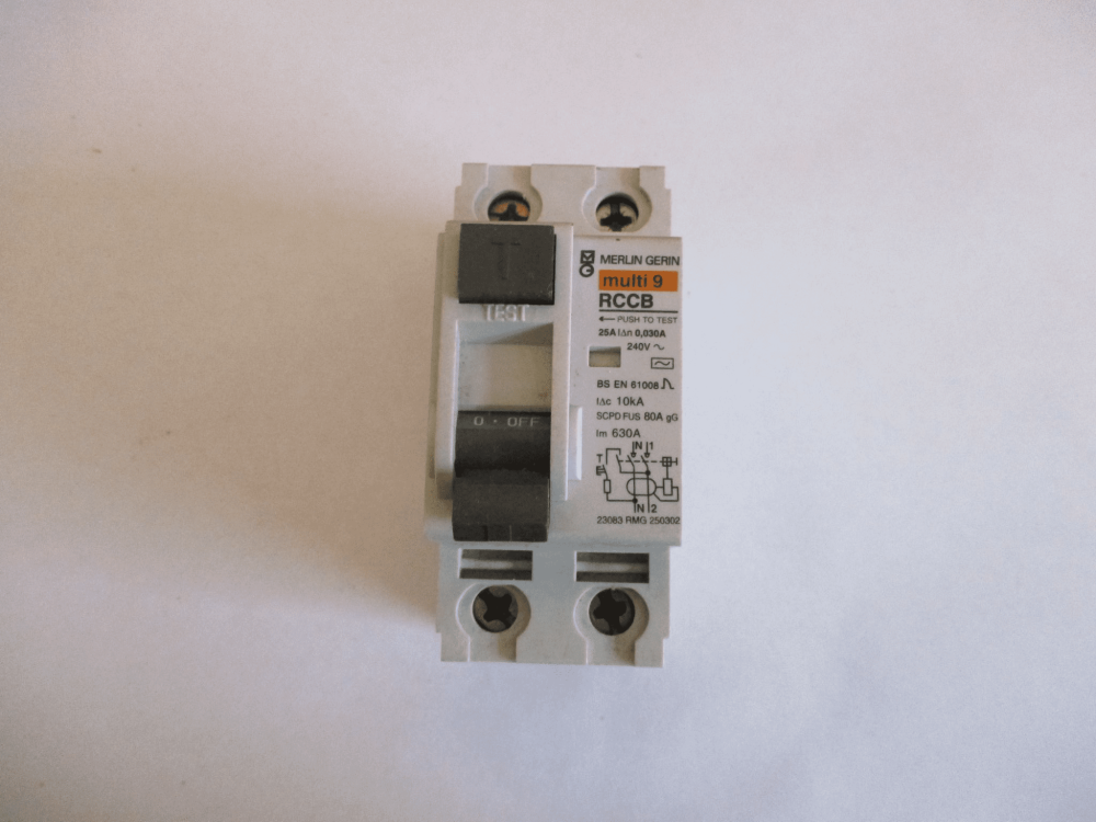 SCHNEIDER ELECTRIC 25 AMP 30mA 23083 RMG 250302 RCCB CIRCUIT BREAKER