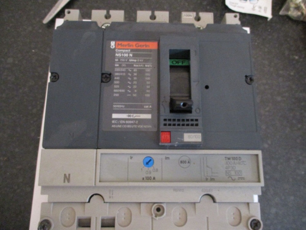 MERLIN GERIN NS100N TM 100 D 100 AMP ADJUSTABLE MCCB INC NEUTRAL ...