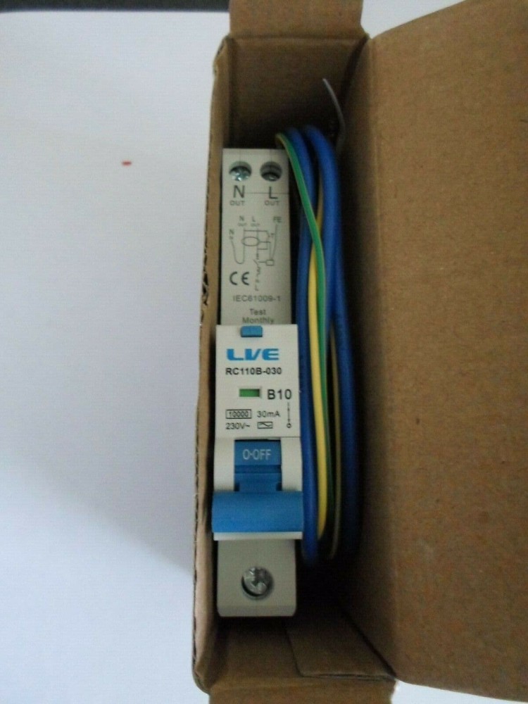 NEW LVE B10 10 AMP 30mA RC110B-030 SINGLE POLE RCBO CIRCUIT BREAKER
