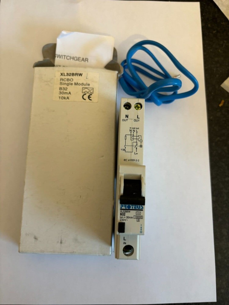 NEW PROTEUS B32 32 AMP 30mA 10KA XL32BRW SINGLE POLE RCBO CIRCUIT BREAKER