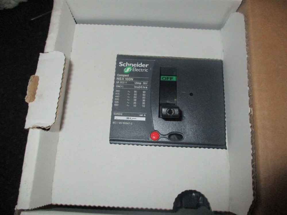 NEW SCHNEIDER COMPACT NSX LV429011 4P NSX 100N WITHOUT TRIP