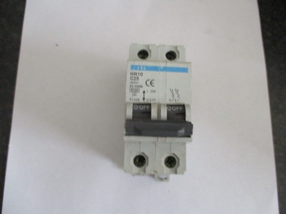 RTC HR10 C10 10 AMP 6KA DOUBLE POLE MCB CIRCUIT BREAKER
