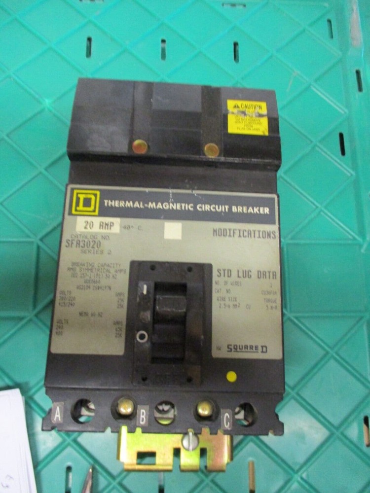 SQUARE D I LINE SFA3020 SERIES 2 20 AMP TRIPLE POLE MCCB CIRCUIT BREAKER