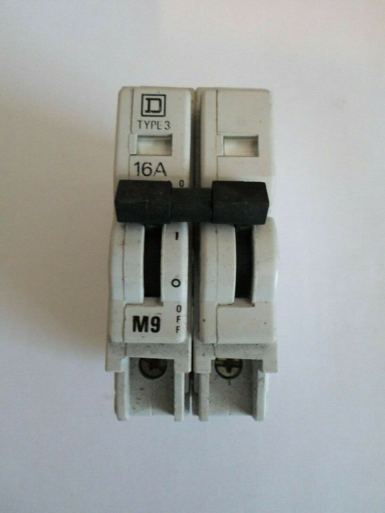 SQUARE D QOE 10 AMP TYPE 3 M9 DOUBLE POLE MCB CIRCUIT BREAKER