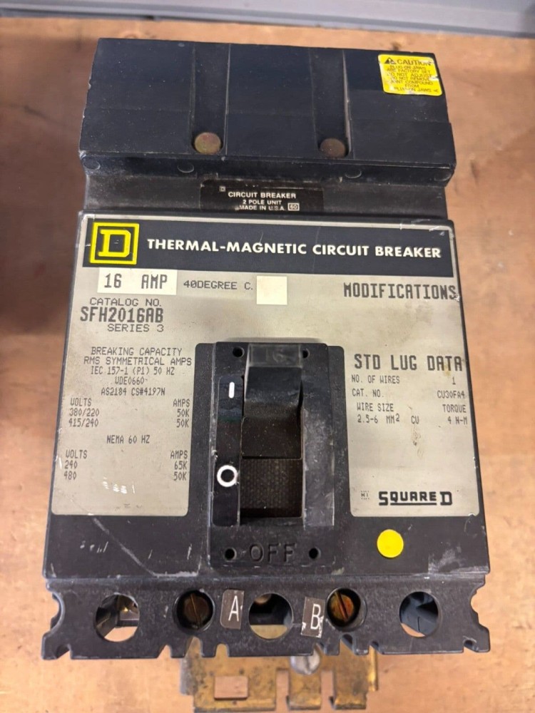SQUARE D SFH2016AB 16 AMP SERIES 3 TWO POLE ADJUSTABLE MCCB CIRCUIT BREAKER