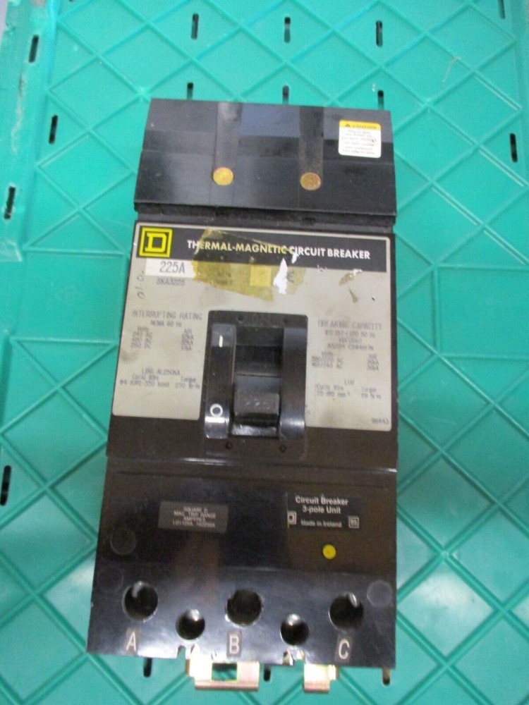 SQUARE D SKA3225 225 AMP ADJUSTABLE TRIPLE POLE MCCB CIRCUIT BREAKER
